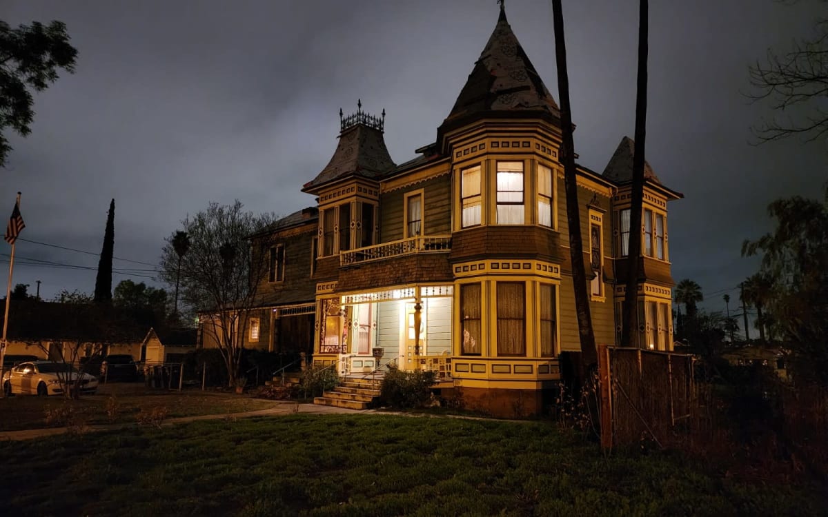 Queen Anne Victorian time-Capsule -Mansion, Riverside, CA | Production ...