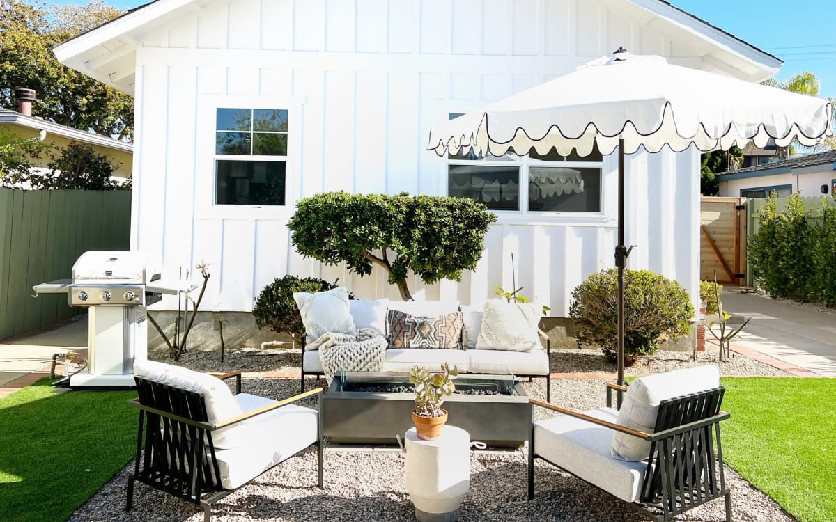 SEA Cottage Vintage style cottage walking distance to Moonlight Beach ...