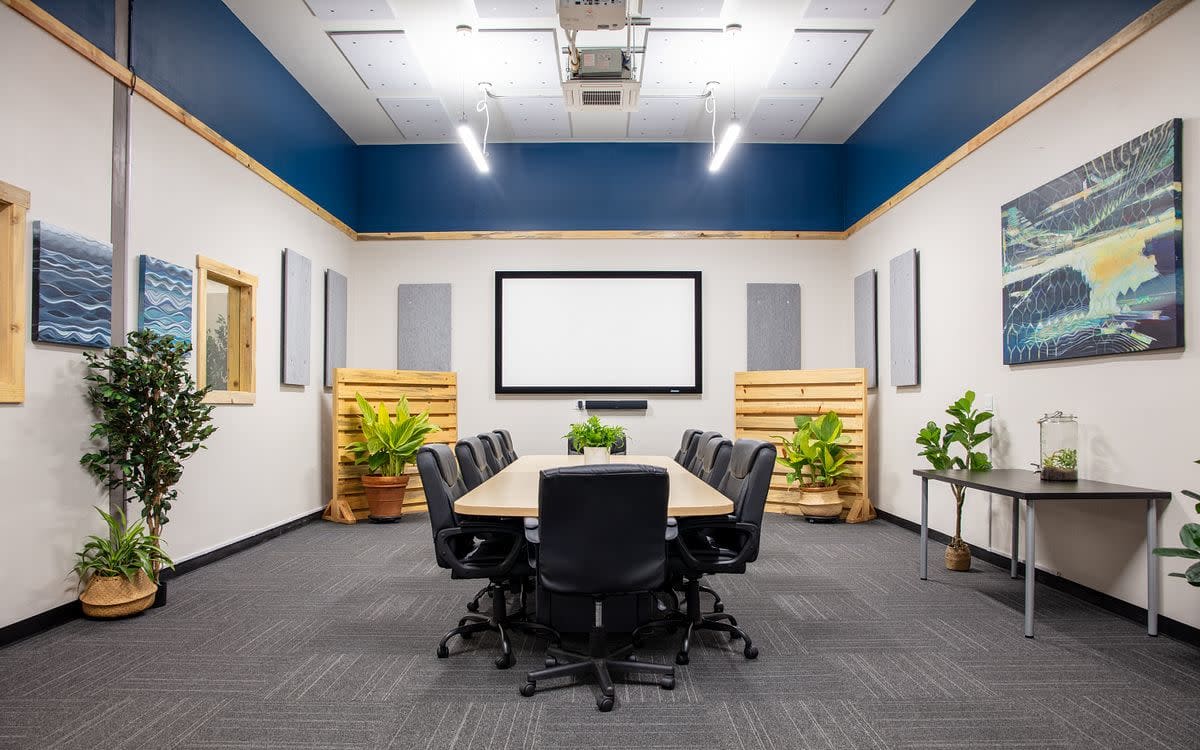 Bison Conference Room in Premier Coworking Space, Lafayette, CO | Off ...