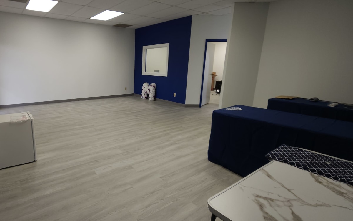 Chic Design Studio in North Atlanta, Dunwoody, GA | Production | Peerspace