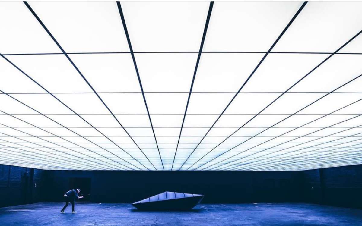 Architectural Plexi-Covered Warehouse, Los Angeles, CA | Production ...