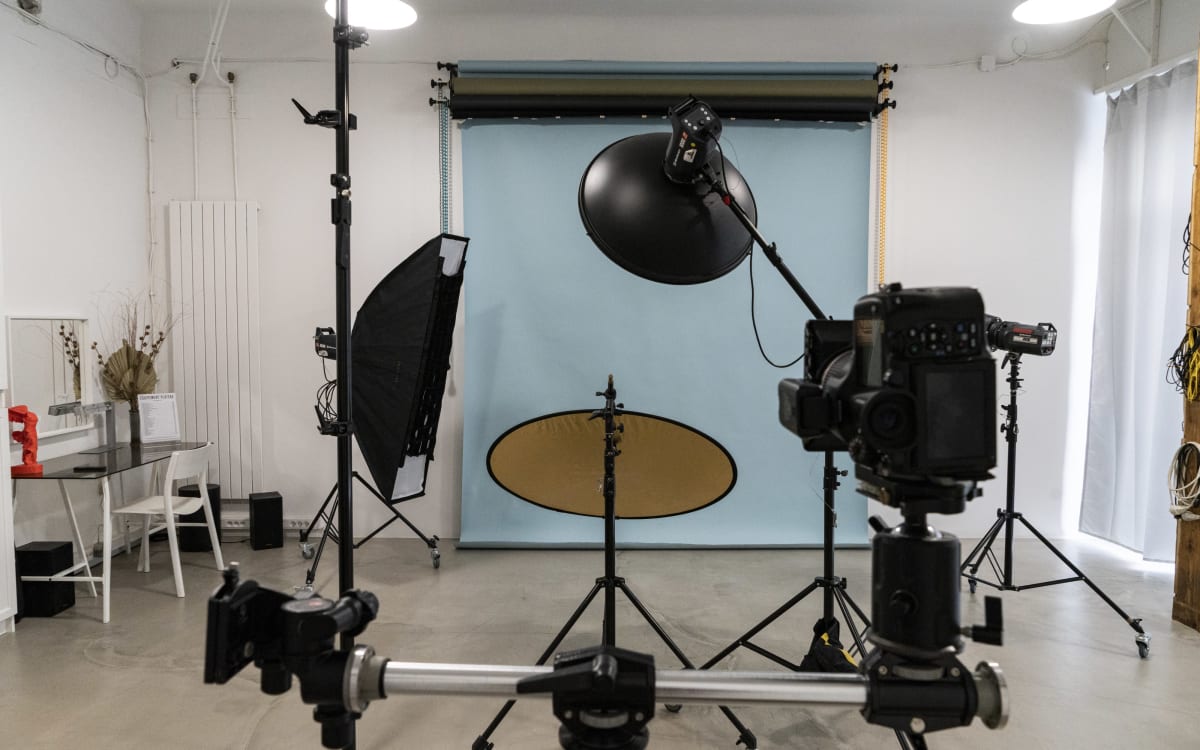 Charmant studio photo dans un style de loft new-yorkais, Cachan, France ...