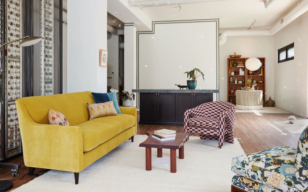 Corner Storefront Interior Design Studio, Chicago, IL | Production ...