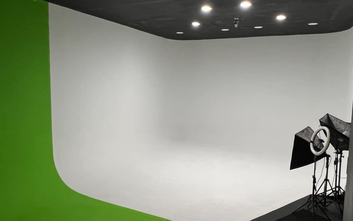 Virginia beach white Infinity wall /Greenscreen infinity wall ...