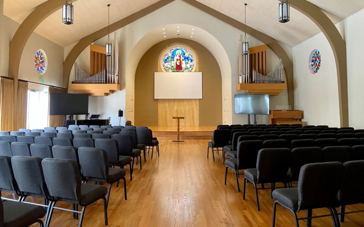Bright, Elegant Chapel with easy Parking, Glendale, CA | Production ...