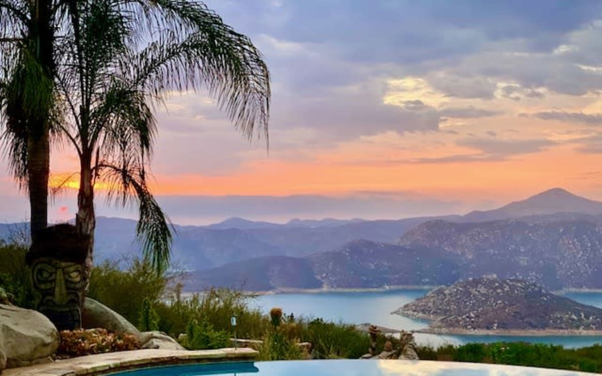 Perfect Production Estate w/ Dramatic Lake Views, Lakeside, CA ...