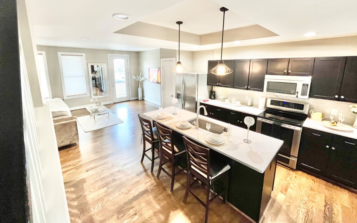 Beautiful, Intimate, luxury condo event space need UC!, Cincinnati, OH ...