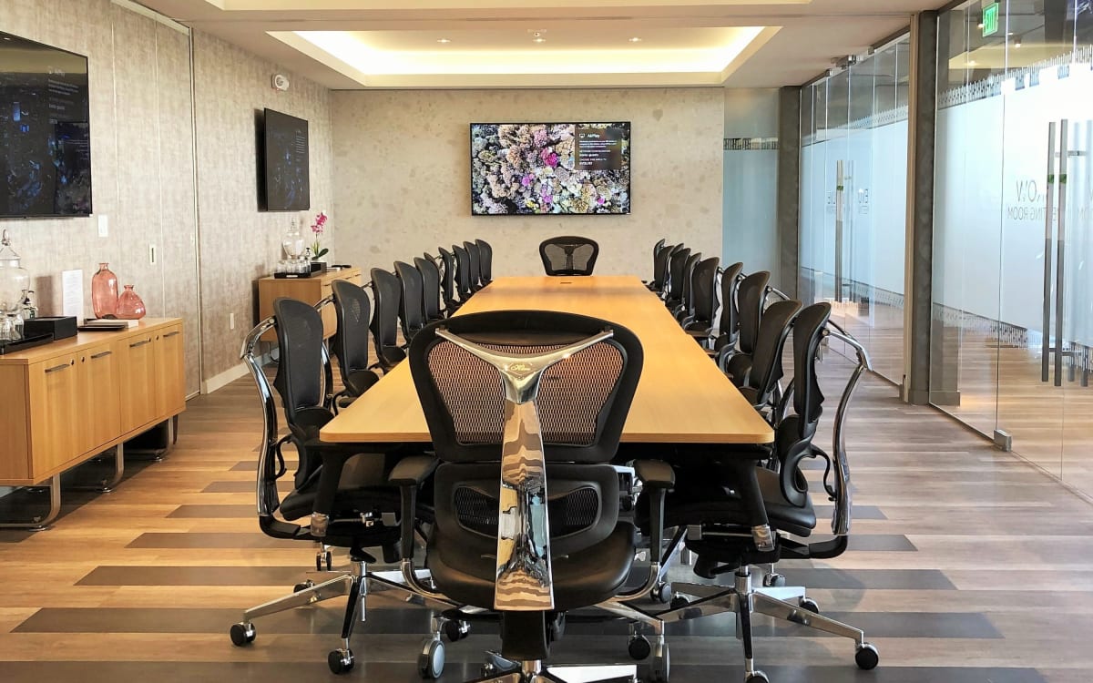 Extra Large Meeting Room, Aventura, FL | Event | Peerspace