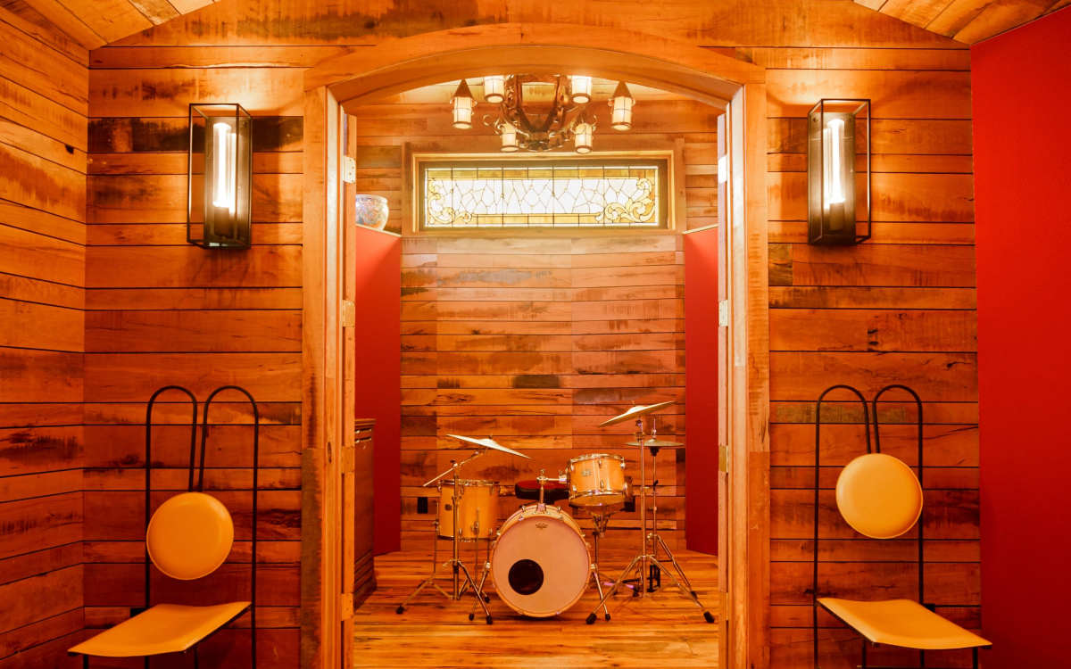 Rustic Recording Studio, Nashville, TN | Production | Peerspace