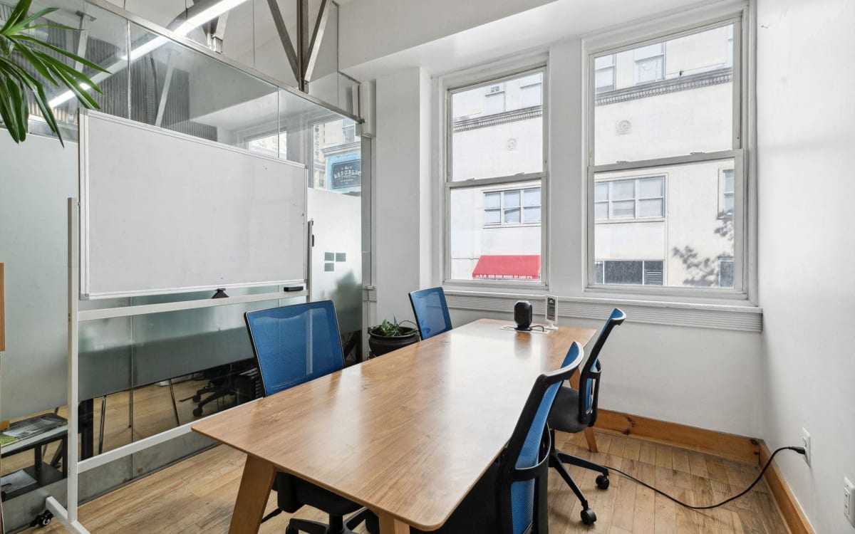 Private 4 Person Office / Meeting Space (D), Philadelphia, PA ...