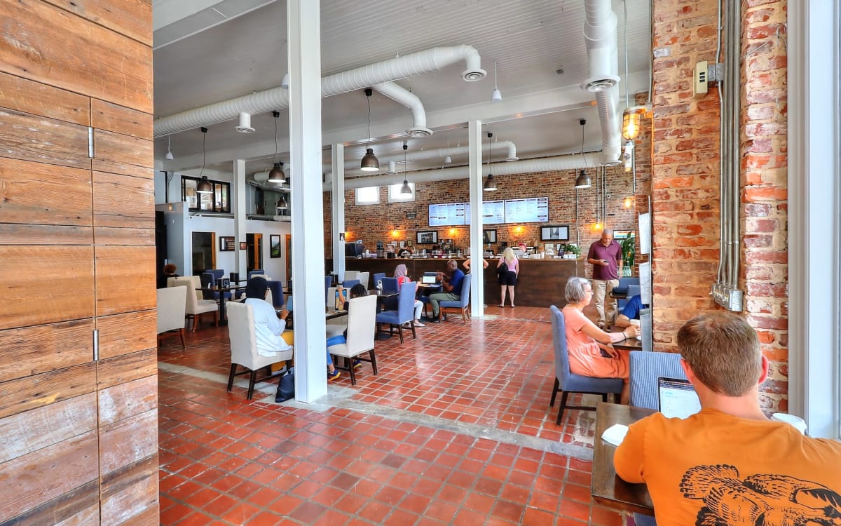 Spacious Coffee House in Grant Park, Atlanta, GA | Event | Peerspace