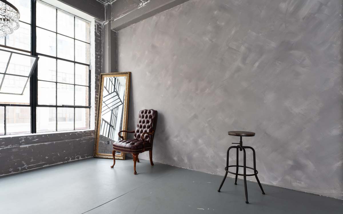 Vintage Photo Studio Loft with Natural Lighting and Antique Chandeliers ...