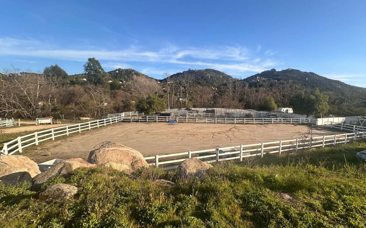 20 acre Ranch/ Farm w/ trails, creeks, mountains, animals, Temecula, CA ...