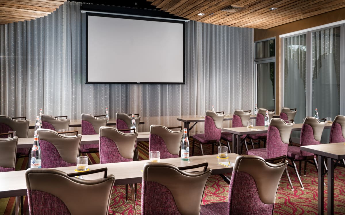 Waterfront Event Space in Funky Downtown Hotel, Portland, OR | Event ...