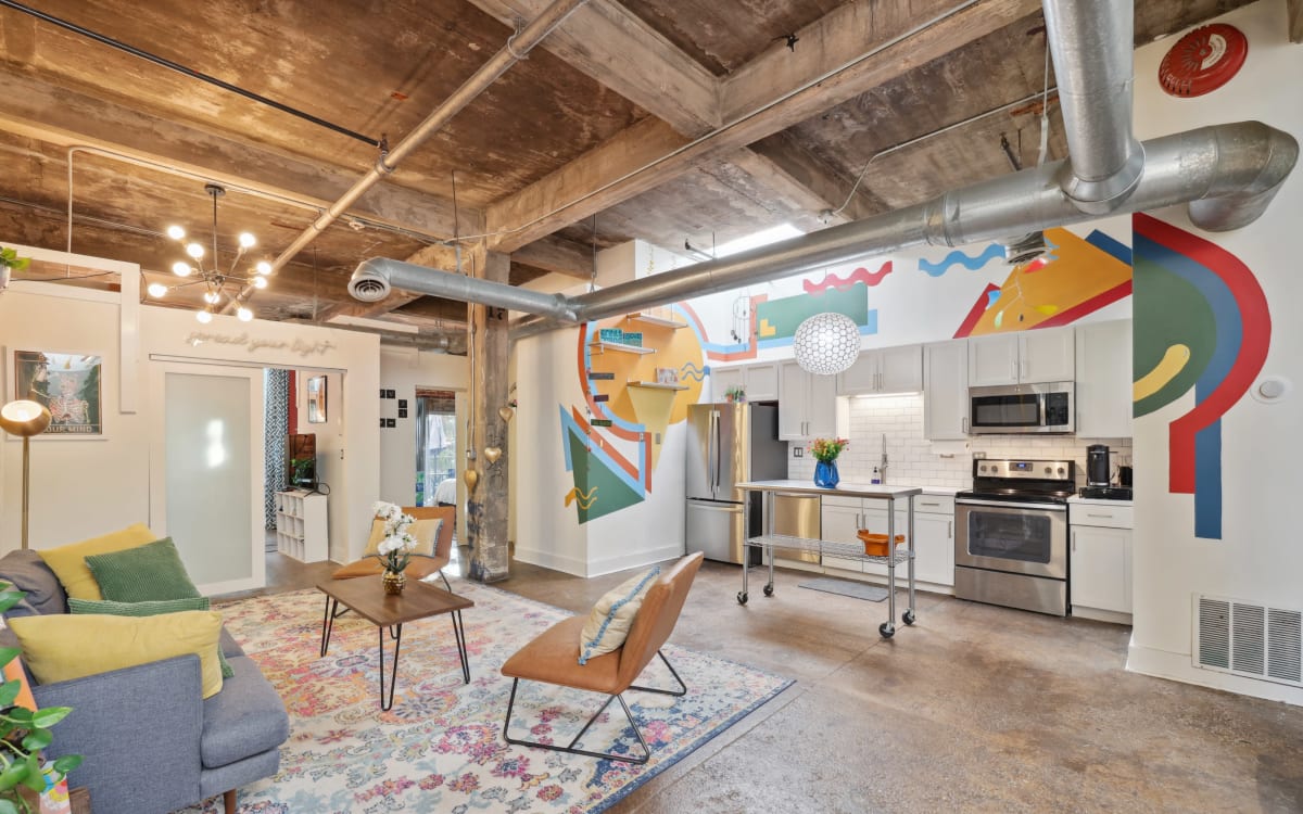 Stylish and Colorful Apartment Loft in Atlanta, Atlanta, GA | Off-Site ...