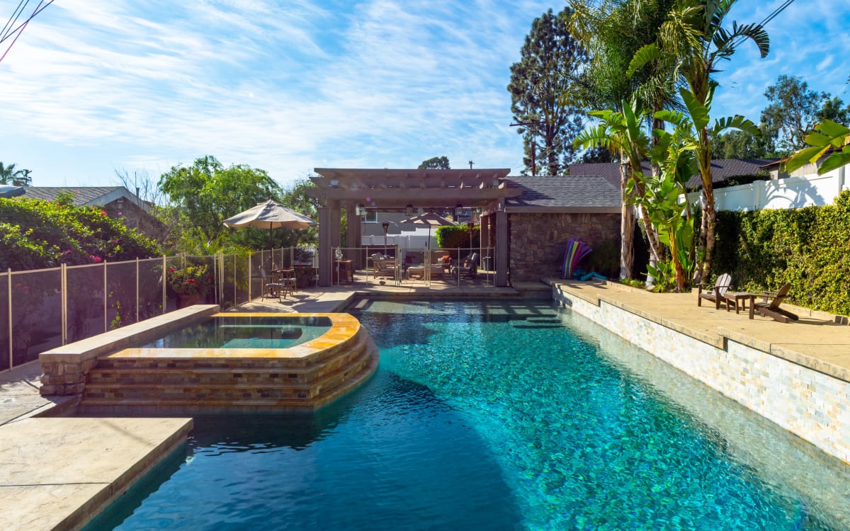 Shadow Hills Resort Style Private Backyard, Shadow Hills, CA ...