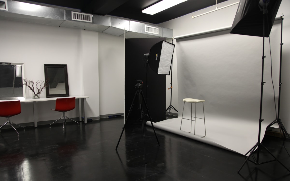 Photography Studio, Newark, NJ | Production | Peerspace