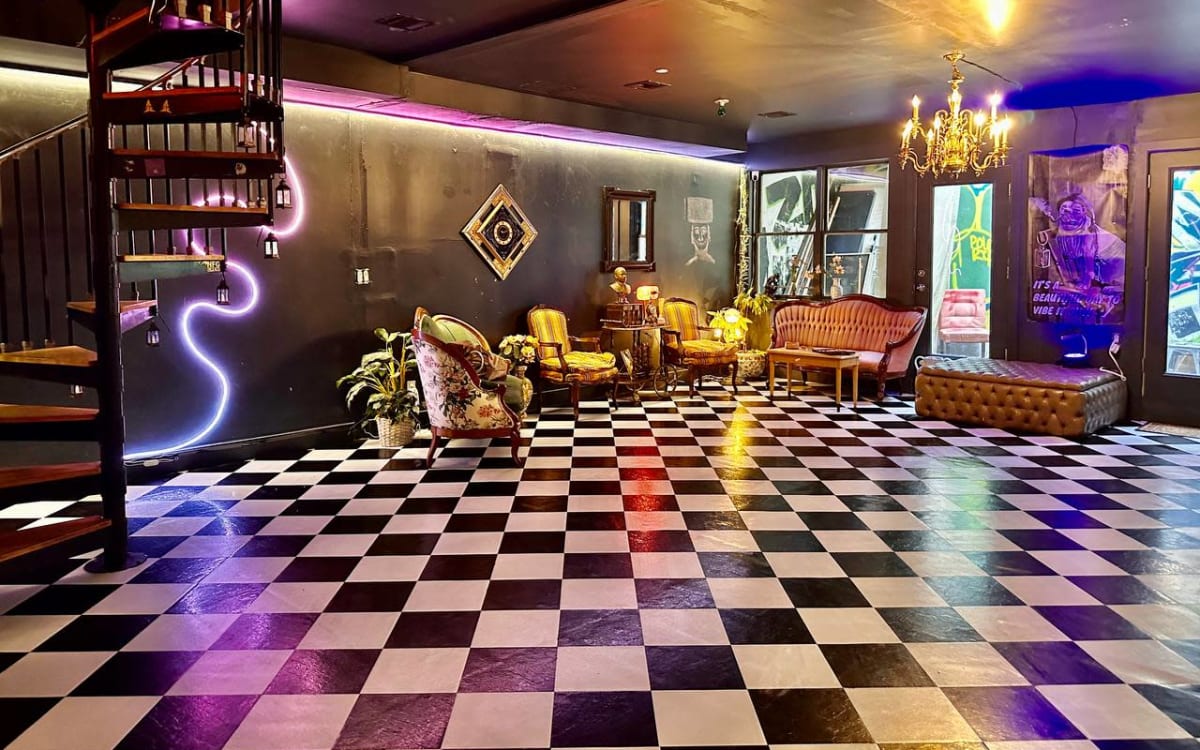 Unique Intimate Space with Backyard!, Brooklyn, NY | Event | Peerspace