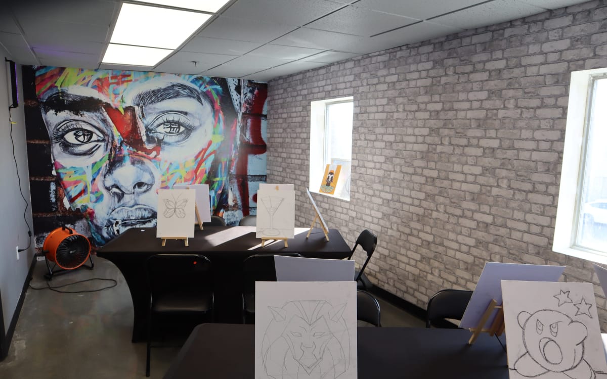Boston Stylish Art Studio, Boston, MA | Event | Peerspace