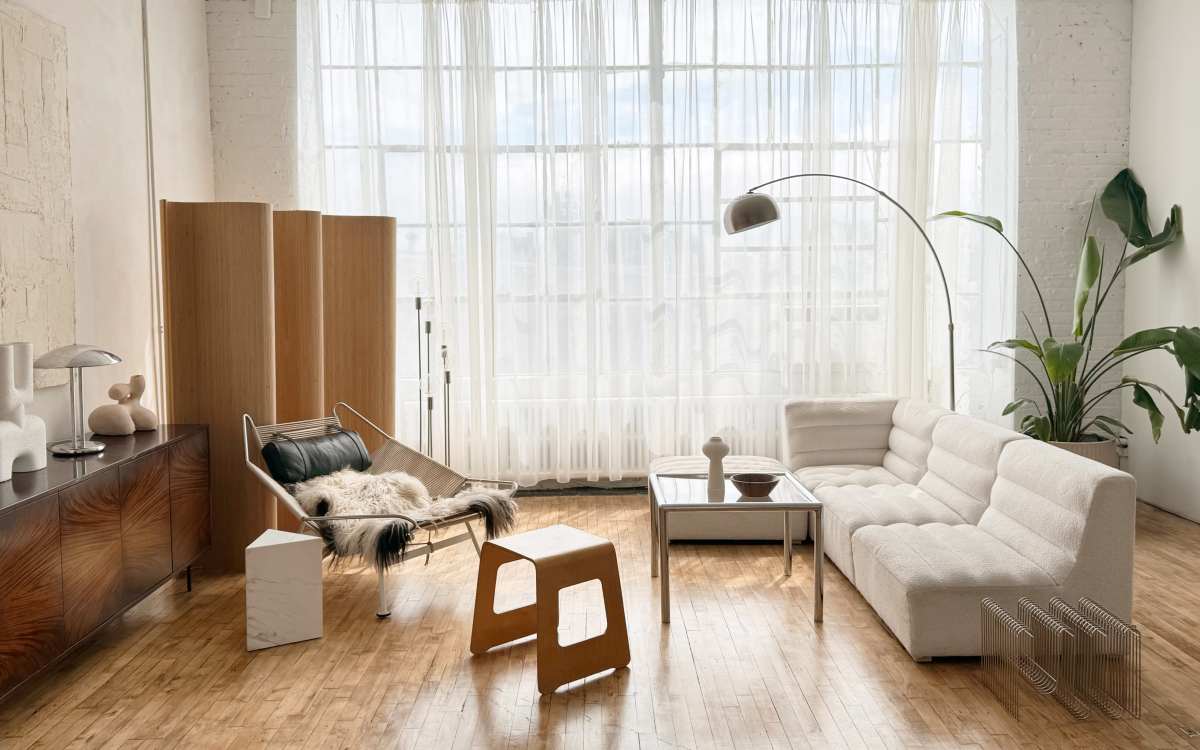 Natural Light Photo Studio Loft with Designer Furniture, Brooklyn, NY ...