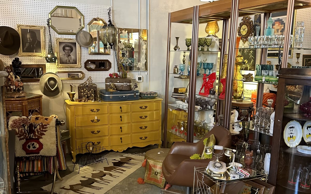 East Dallas Vintage Retail Space, Dallas, TX | Production | Peerspace