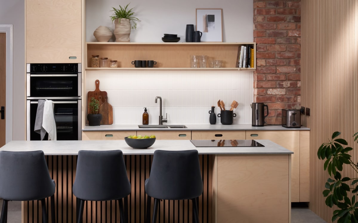 Studio Kitchen within a Studio - Super versatile fully functioning ...