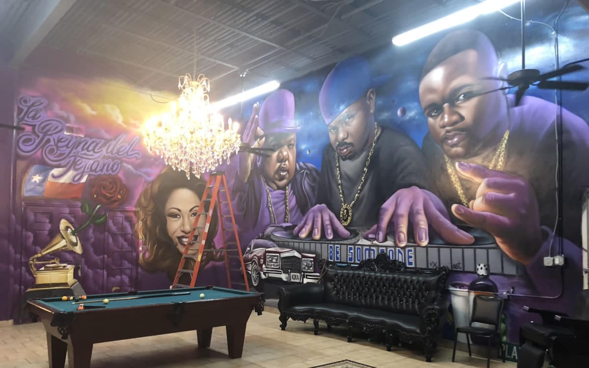 Houston Legends mural graffiti room, Houston, TX | Production | Peerspace