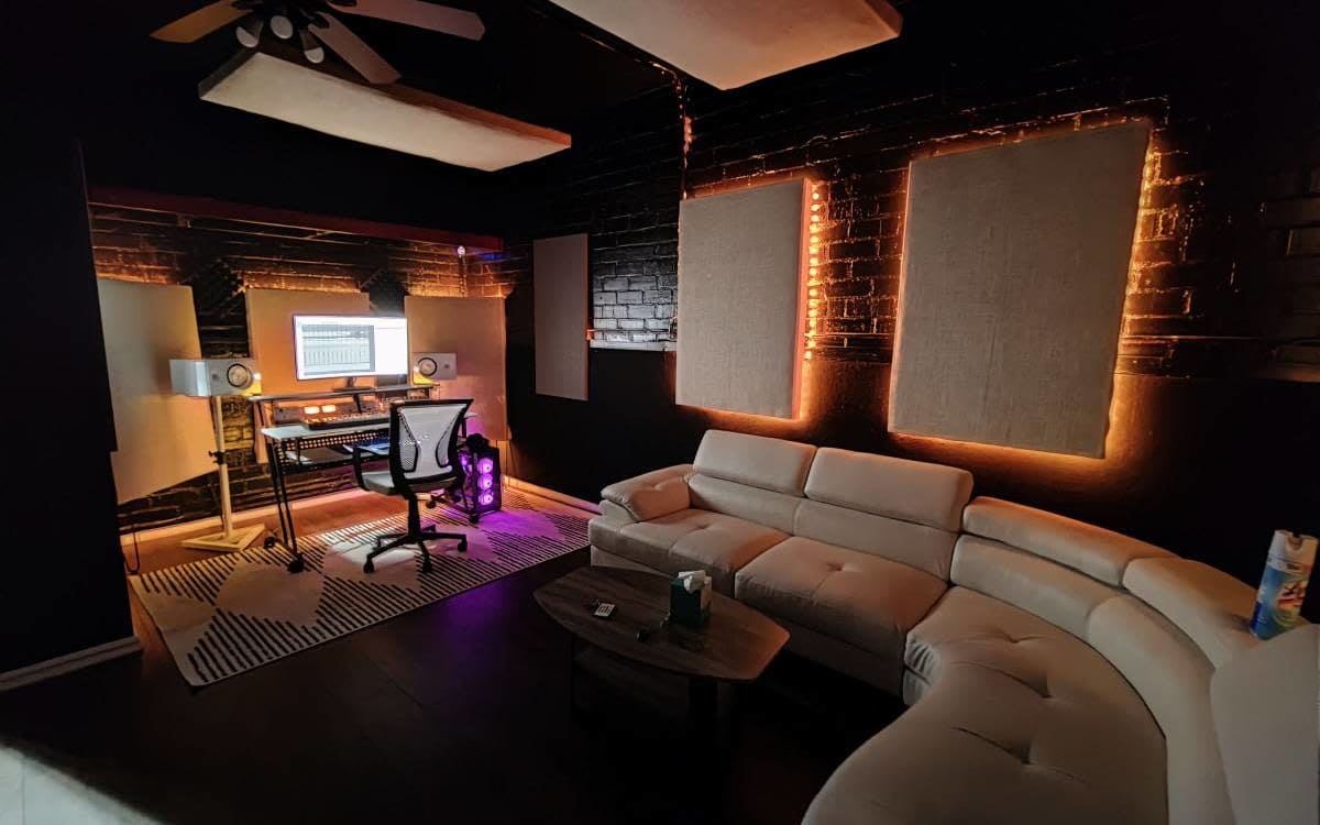 Affordable And Vibey Recording Studio in North Hollywood, North ...