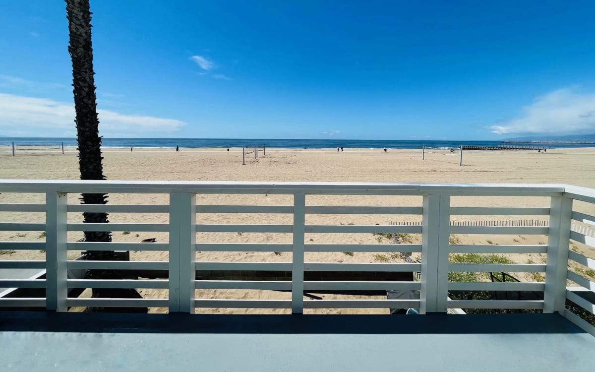 Charming Beach House with Ocean Views, Playa Del Rey, CA | Production ...