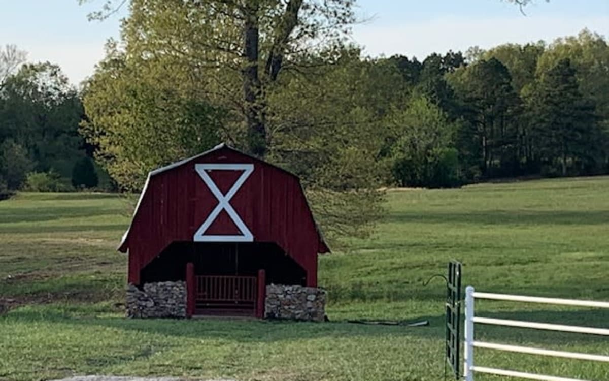 Southern Blessings | Vintage 1940's Barn in Quaint Country, CALICO ROCK ...