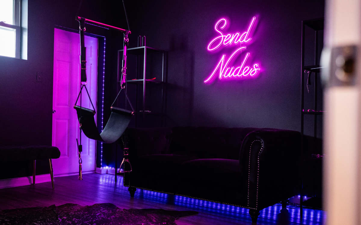 LeZandra Photography | Boudoir Paradise: Three studios in one rental ...