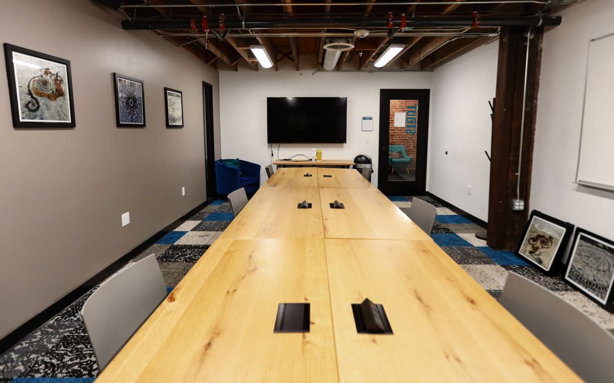 Large, Modular Meeting Room in Soma Coworking Space, San Francisco, CA ...