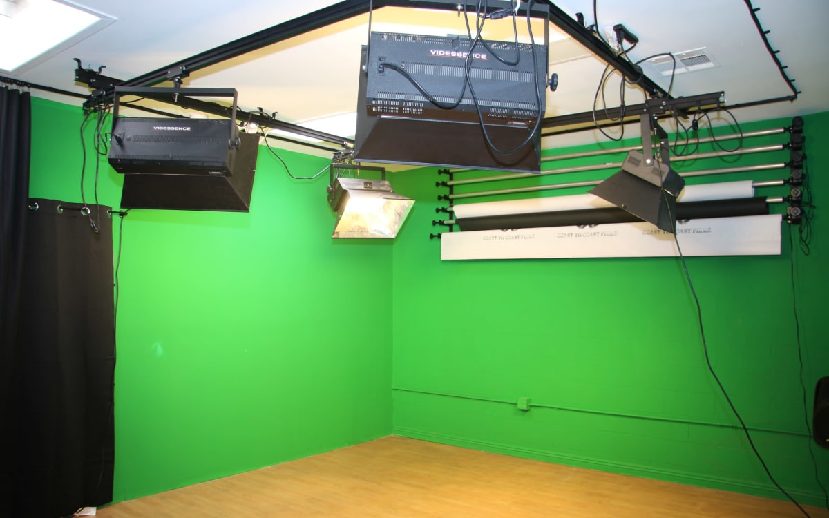 Green Screen Studio Hollywood, Los Angelos, CA | Production | Peerspace