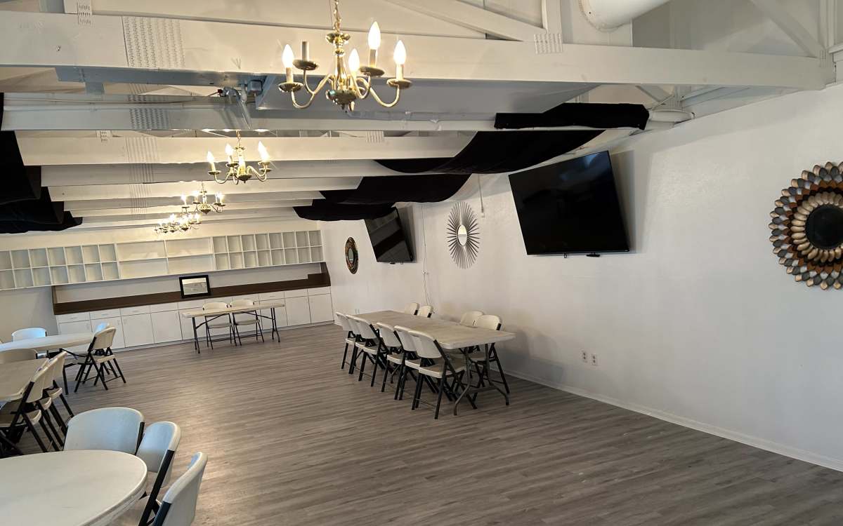 Urban Multipurpose and Spacious Event Center w/ Kitchen, Dallas, TX ...