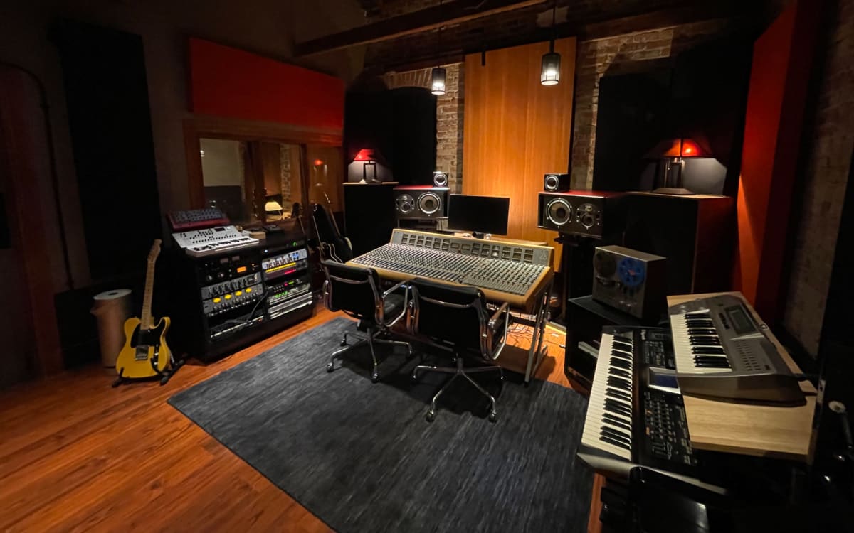 Iconica Recordings - Western | Iconica - Western Recording Studio, Los ...