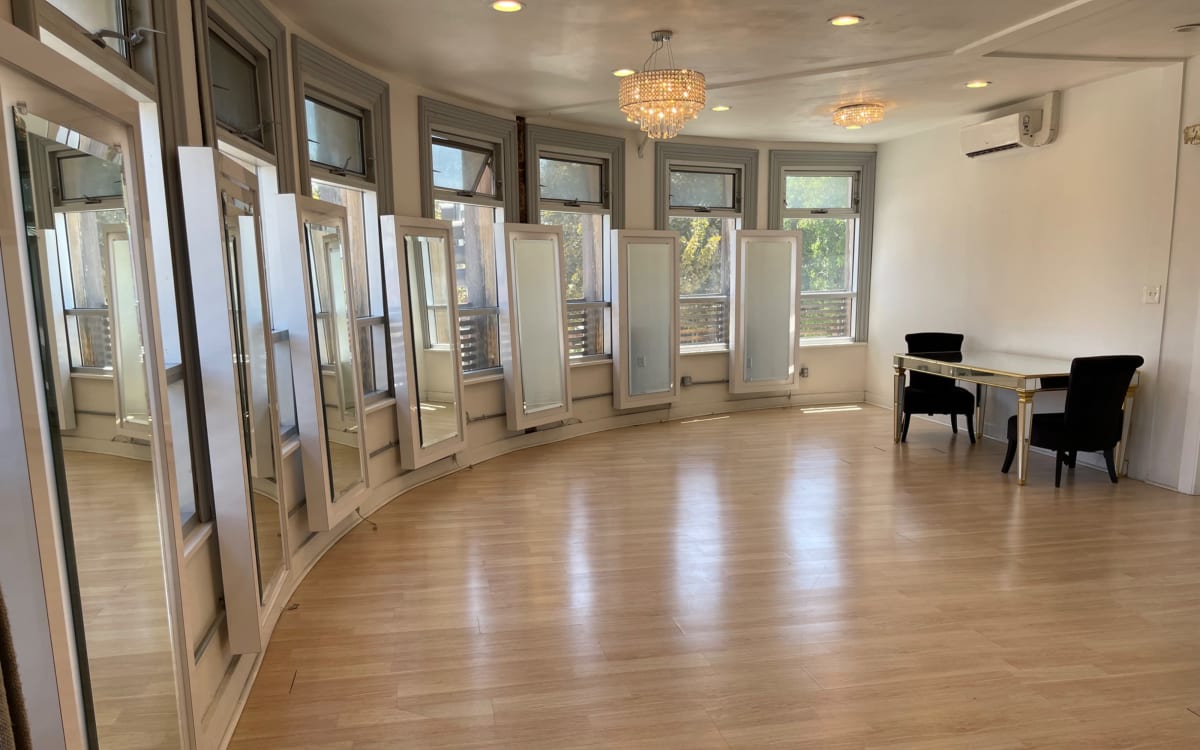 Upscale Luxurious Hidden Gem Studio Space, Pasadena, CA | Production ...
