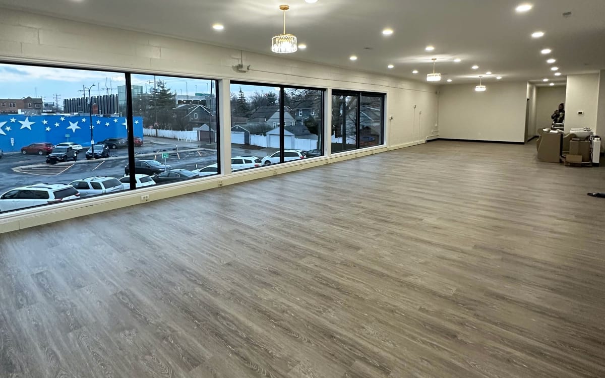 Downtown Vista Loft with Cityscape View, ferndale, MI | Event | Peerspace