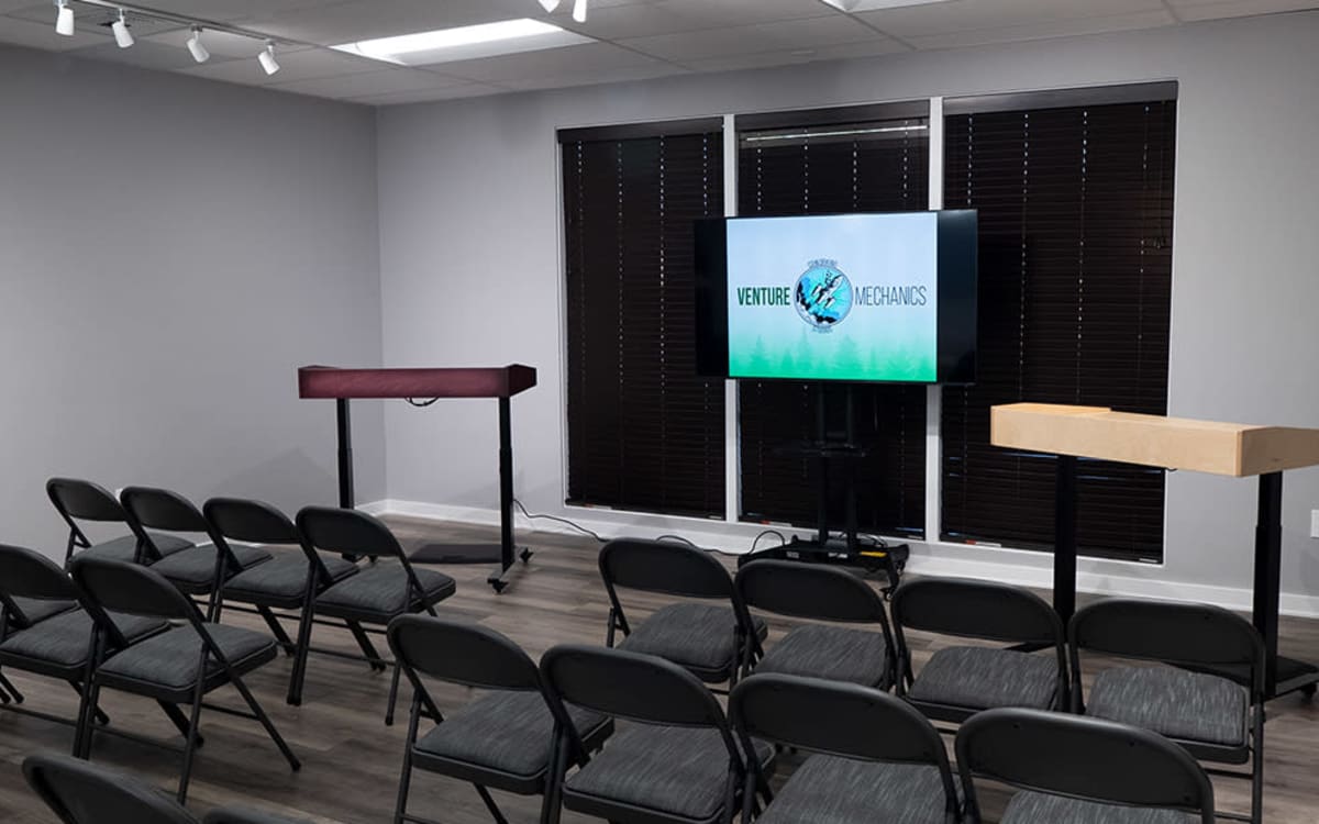 Open Event Space With Easy Access, Abundant Natural Light, Bellevue, WA ...