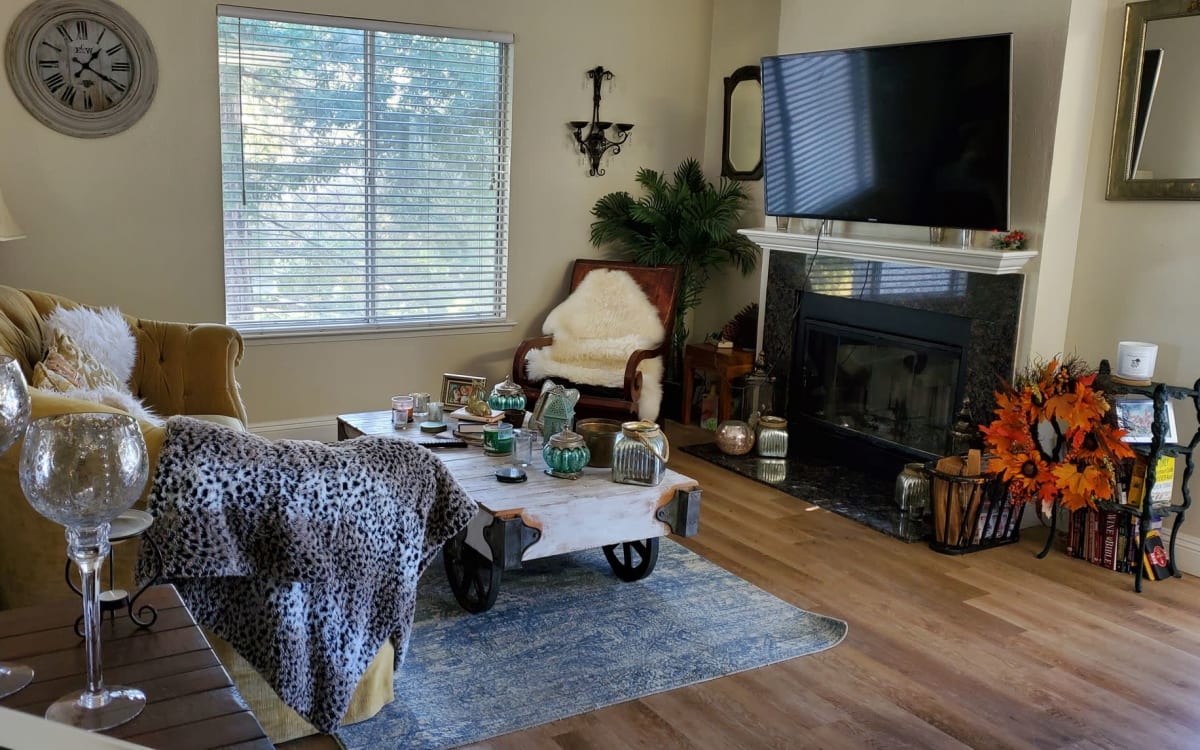 Suburban French Country Apartment Surrounded by Parks, Pools, and Ponds ...