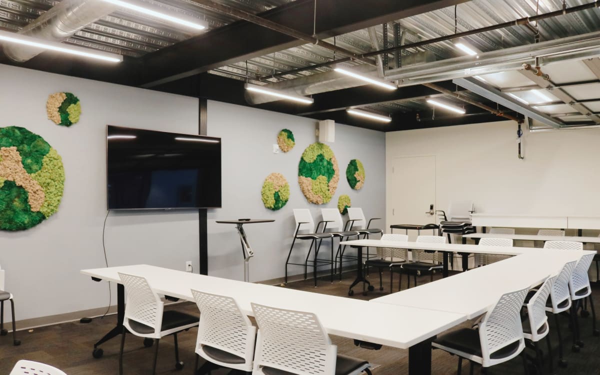 Large Conference/Training Room, Greenville, SC | Off-Site | Peerspace