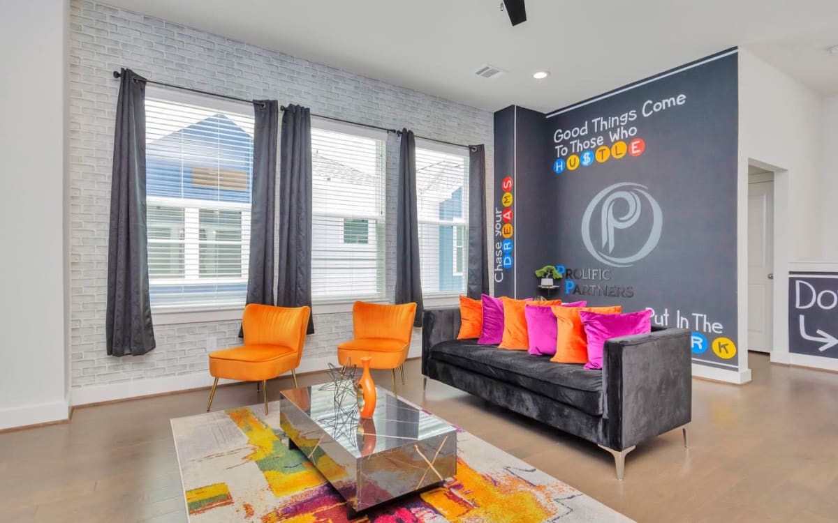 Modish Prolific Home Ft. Creatively Designed Rooms, Houston, TX | Event ...