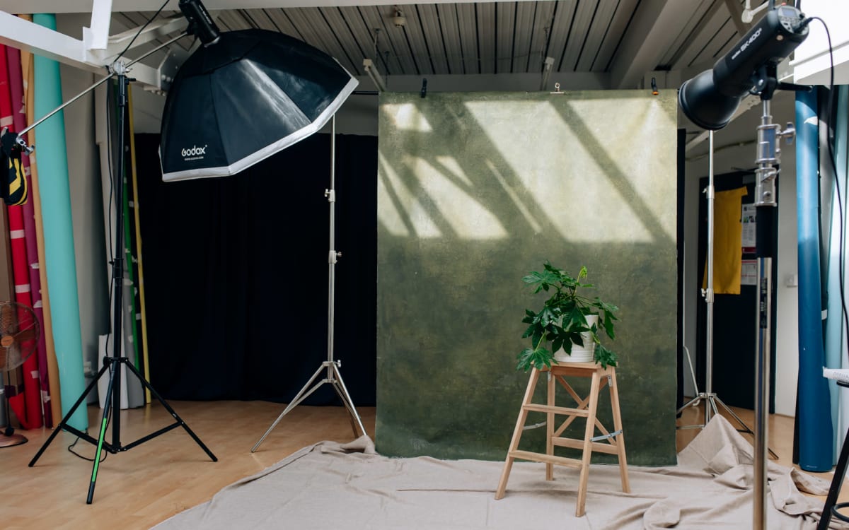 Affordable Natural Light Photo Studio Based in West London, London ...
