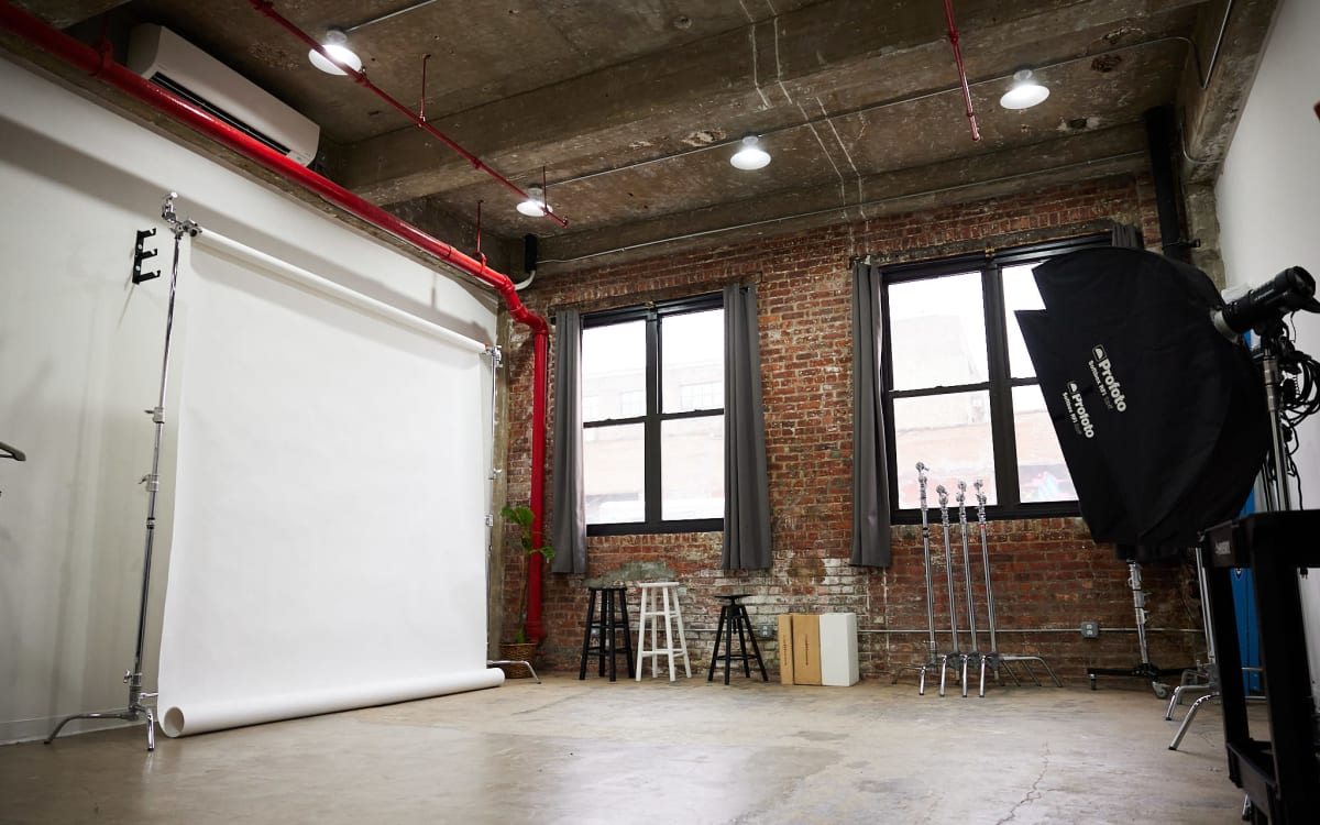 Spacious Natural Light Studio with Profoto and Aputure Lights Included ...