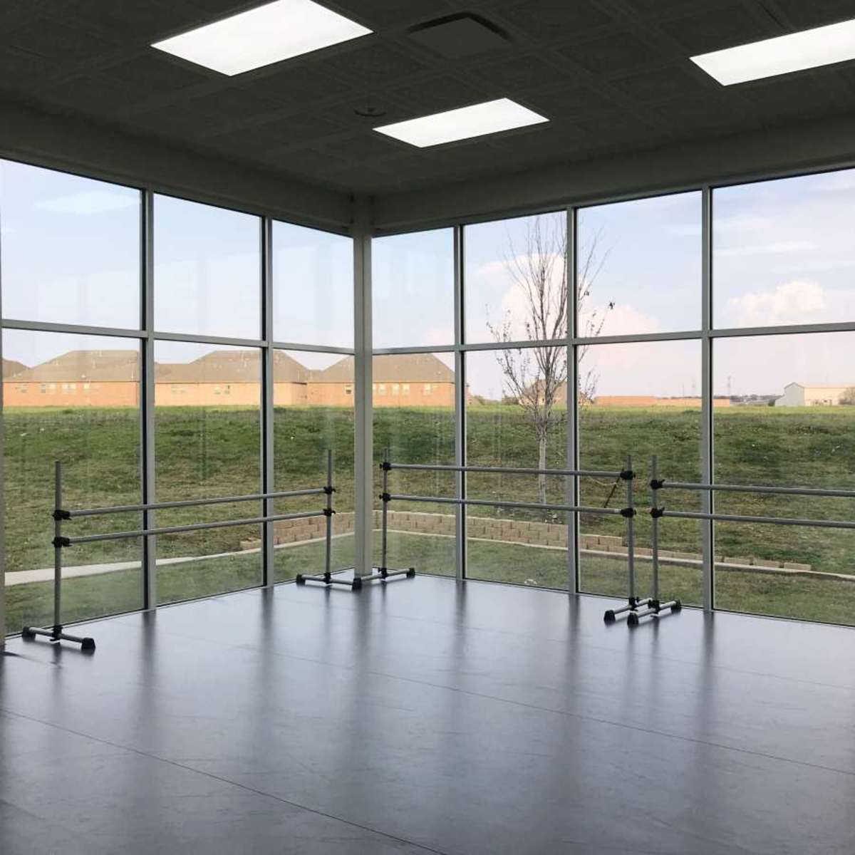 Airy Elegance: Gallery - Modern Loft Dance Studio, Carrollton, TX ...