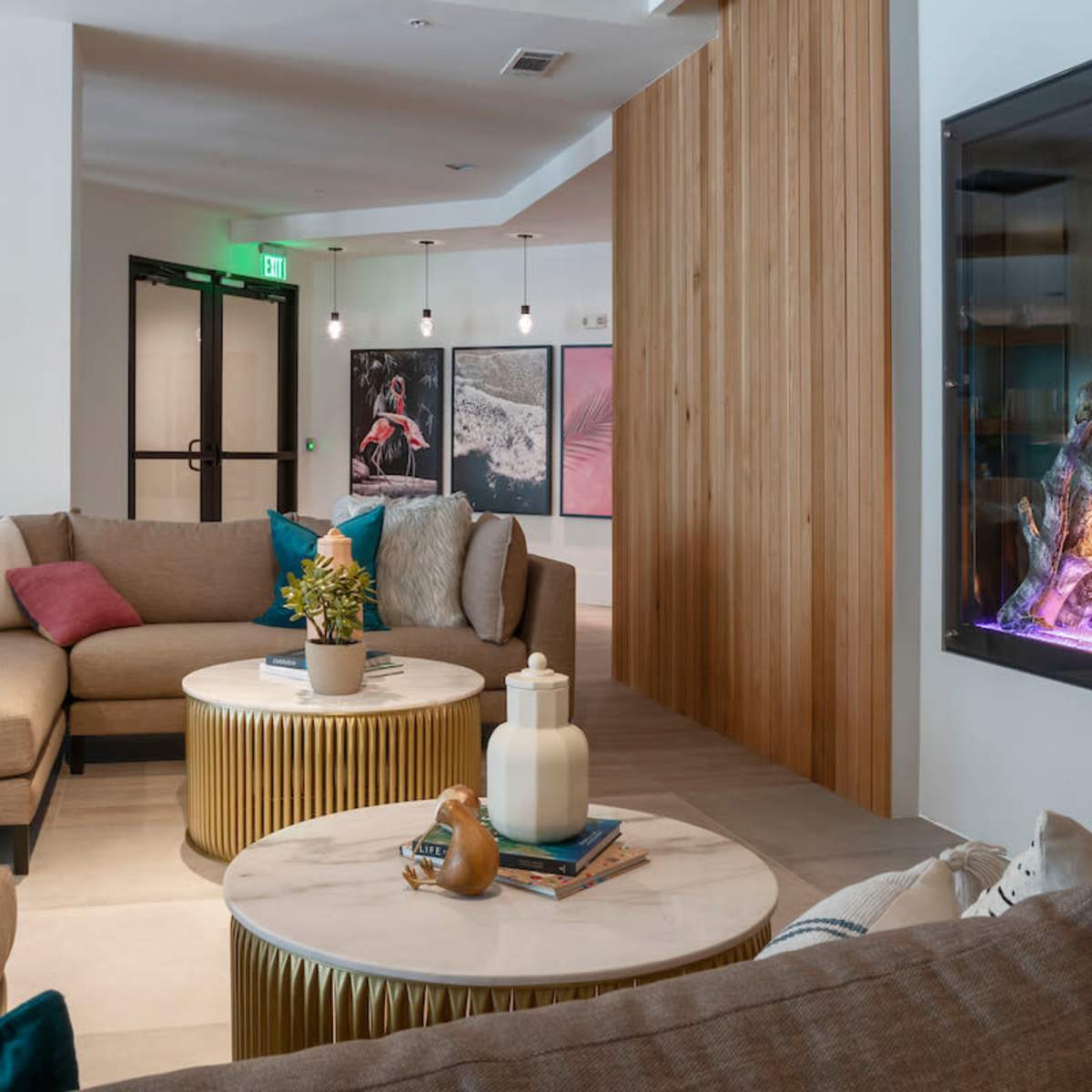 Grand, Expansive Club Room in Orlando, Orlando, FL | Event | Peerspace