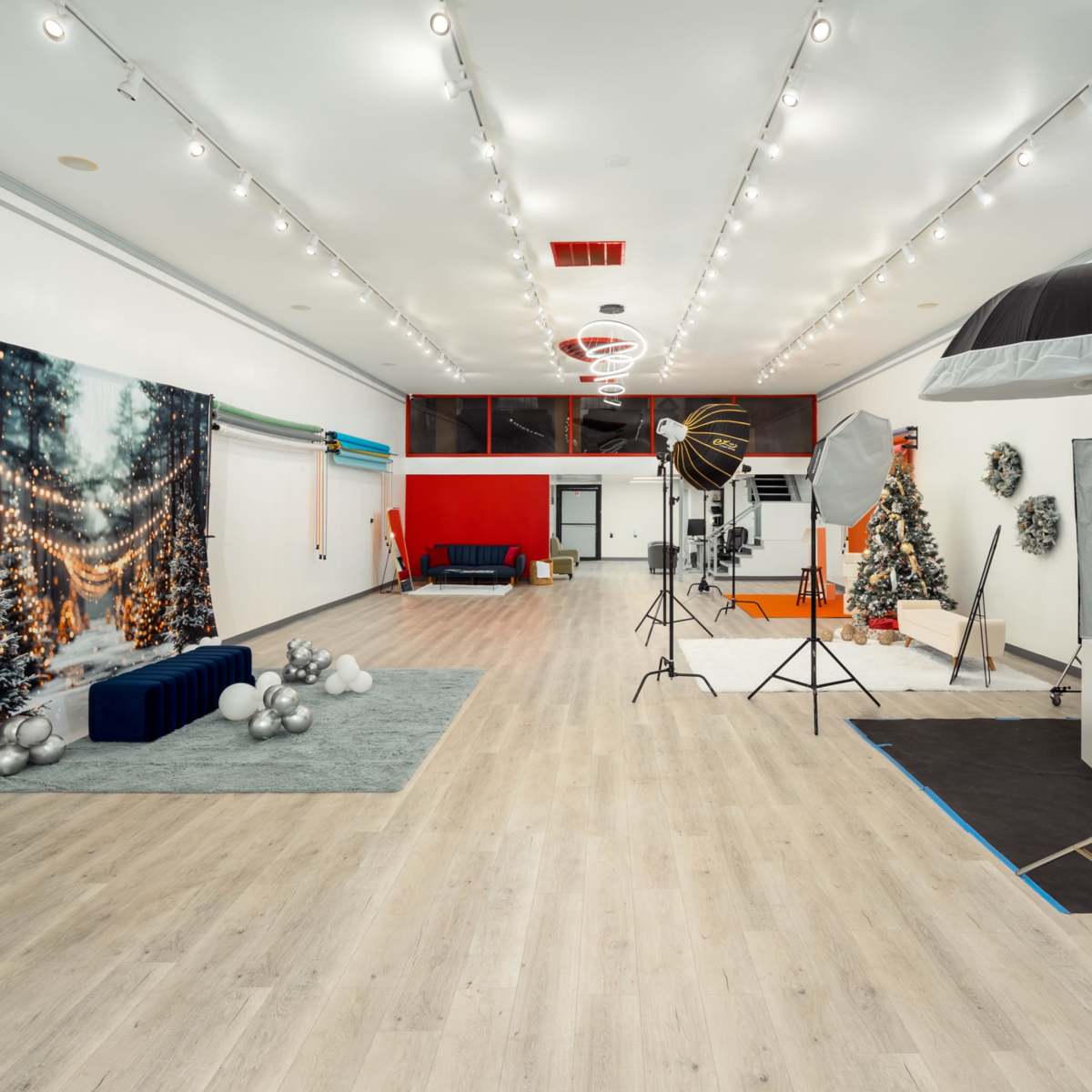 B2B Camera Studio, El Cajon, CA | Event | Peerspace