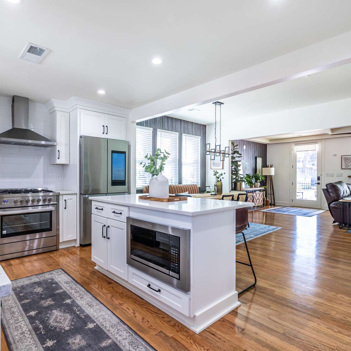 The Heights Compound - Luxe & Modern City Oasis, Atlanta, GA ...