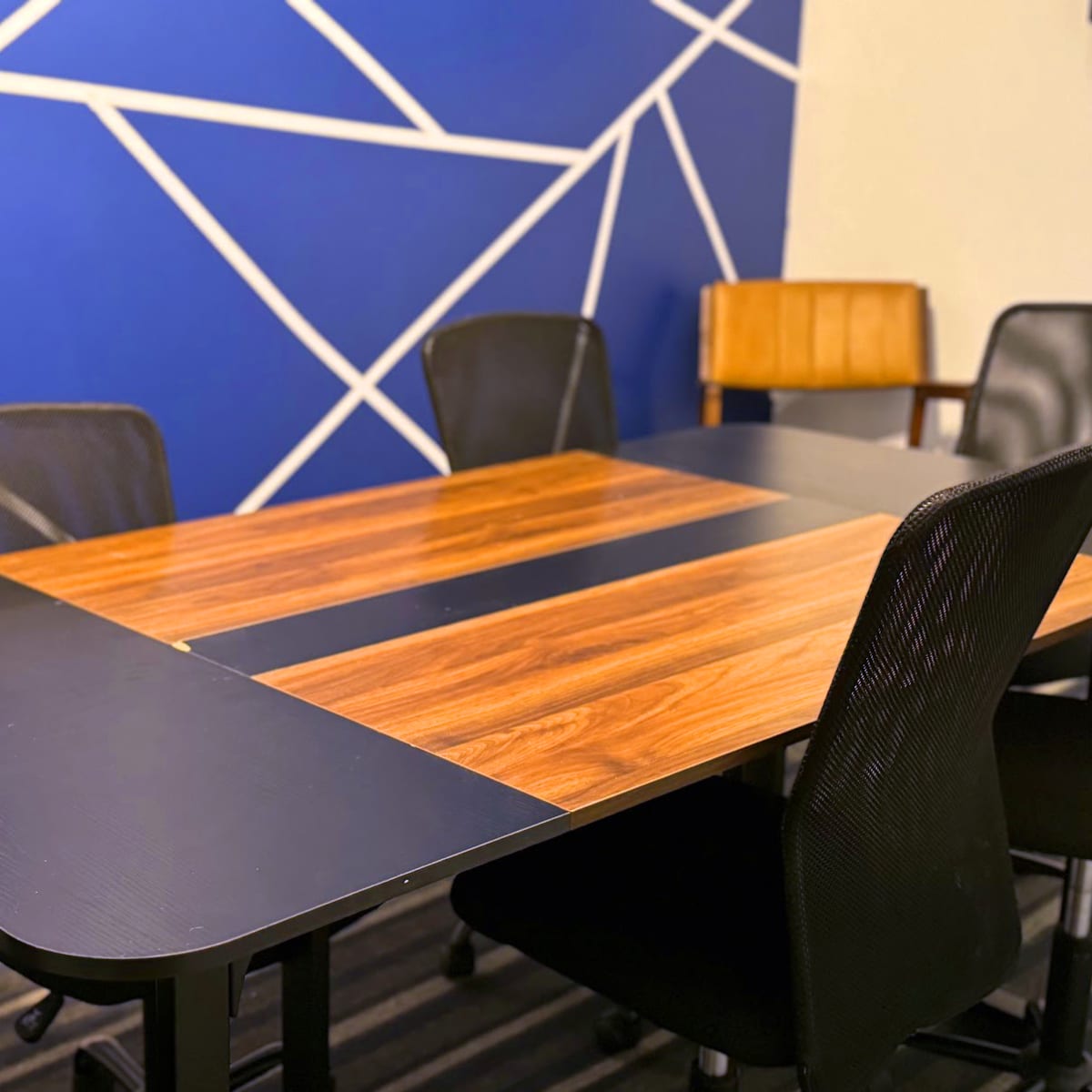 Studio Space - Private Meeting Room with Photo Backdrops, Austin, TX ...