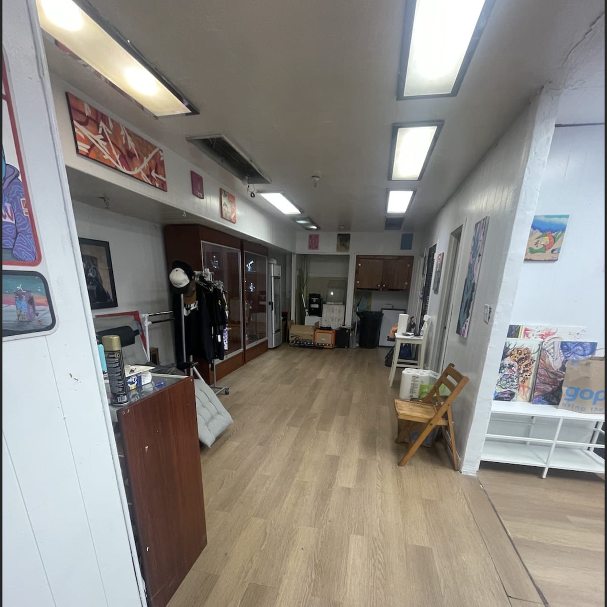 Bushwick Glass Art Gallery Loft, Brooklyn, NY | Off-Site | Peerspace