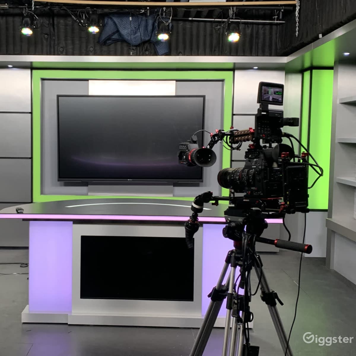 Manhattan Beach Studios | Studio Sound Stage for News, Broadcast ...